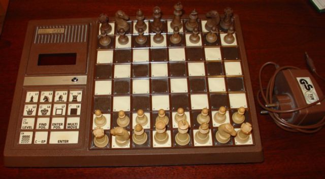 Chess Partner 2000 – Schachcomputer.info Wiki