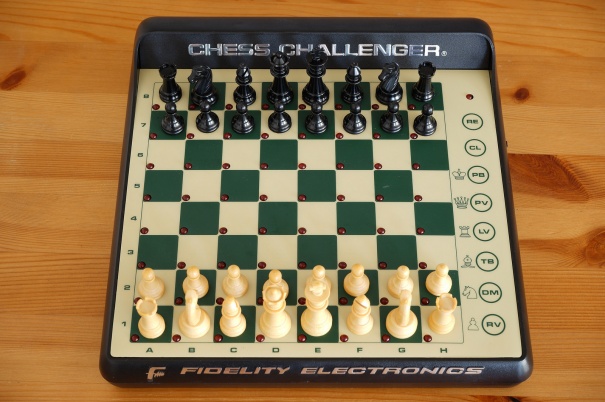 Fidelity Sensory Chess Challenger 9 – Schachcomputer.info Wiki
