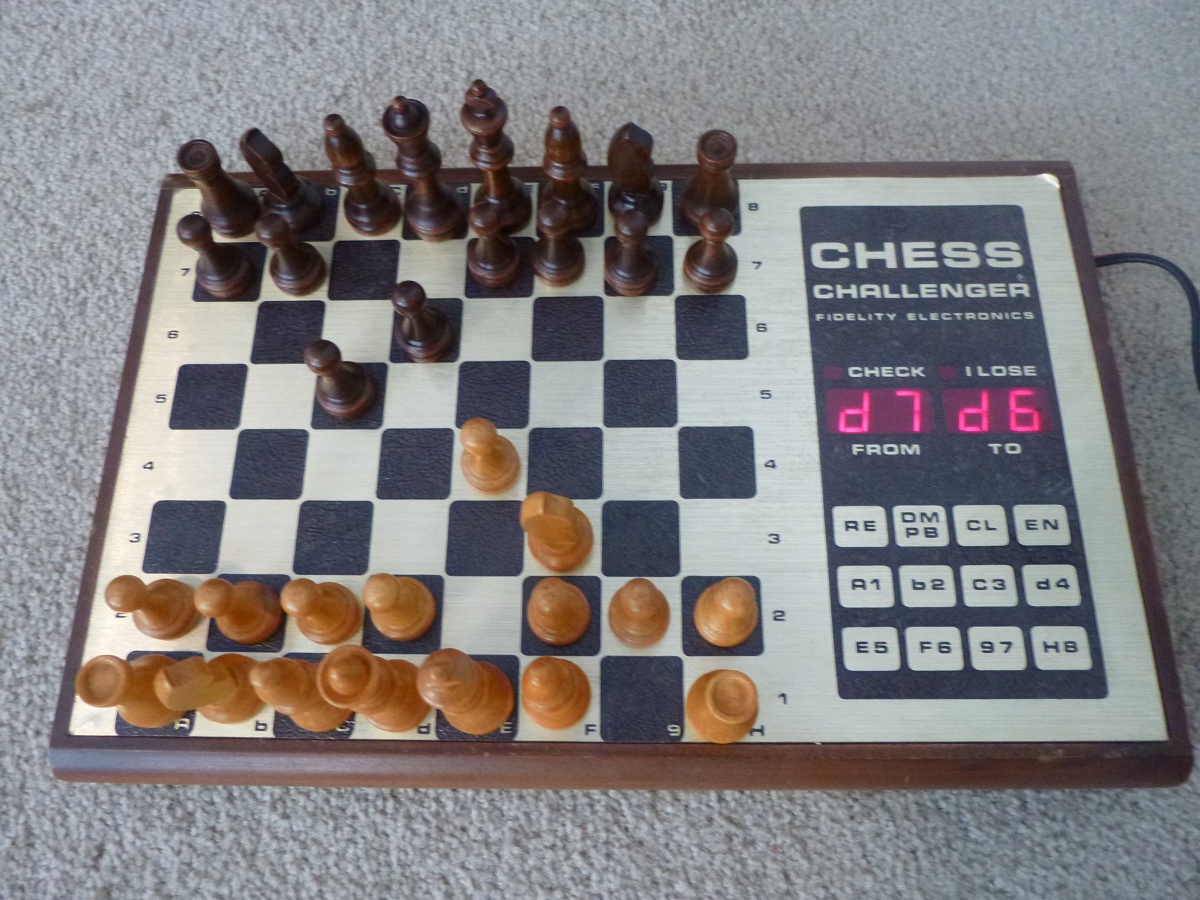 Fidelity Chess Challenger 10 C – Schachcomputer.info Wiki