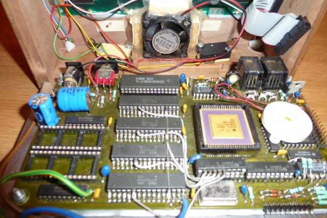 Datei:TASC R40-3.JPG – Schachcomputer.info Wiki