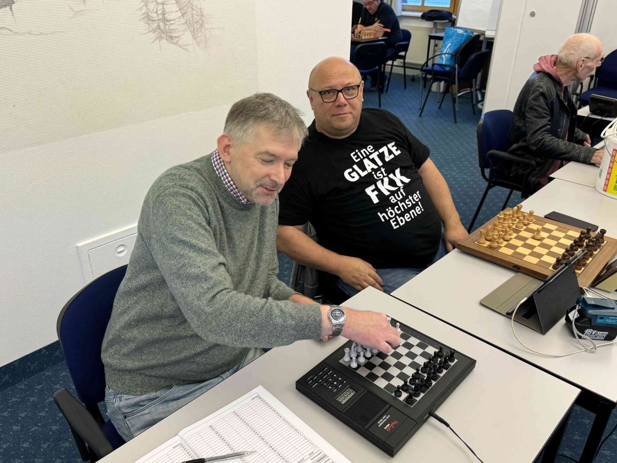 Datei:DACH 2024 5360.jpg – Schachcomputer.info Wiki